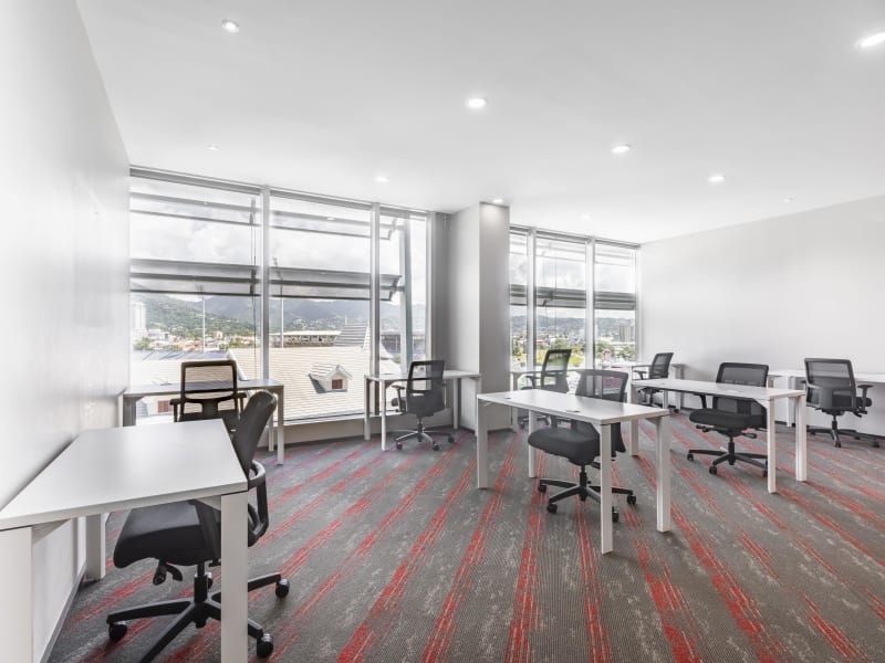 15 Person Private Office at Invaders Bay Off Audrey Jeffers Highway ...