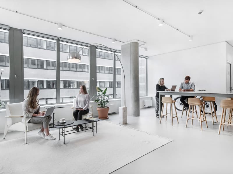 Office Space for Rent in Frankfurt Am Main, Hesse | From €109/desk/mo
